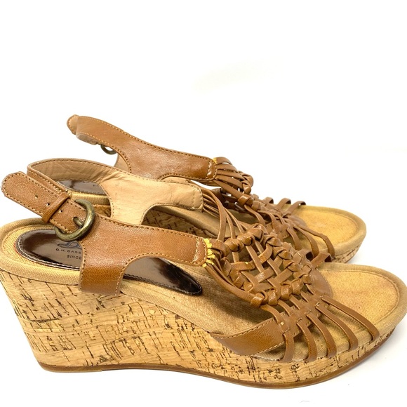 Bass | Shoes | Bass Blare Womens Tan Leather Weave Wedge Sandal Size 85 ...
